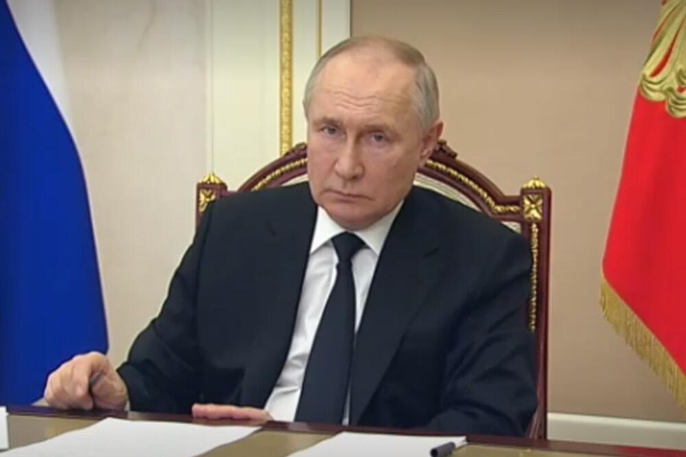 Путин Западот ја турка Русија на црвената линија Москва ќе мора да одговори