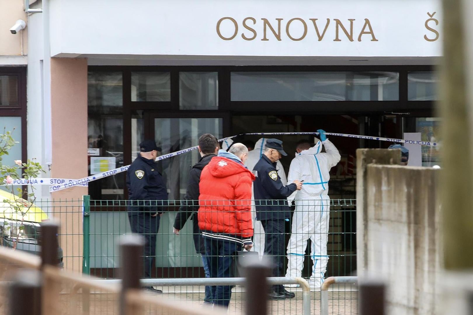 Храбрата учителка од Загреб има 31 убодна рана, се уште дише со помош ...