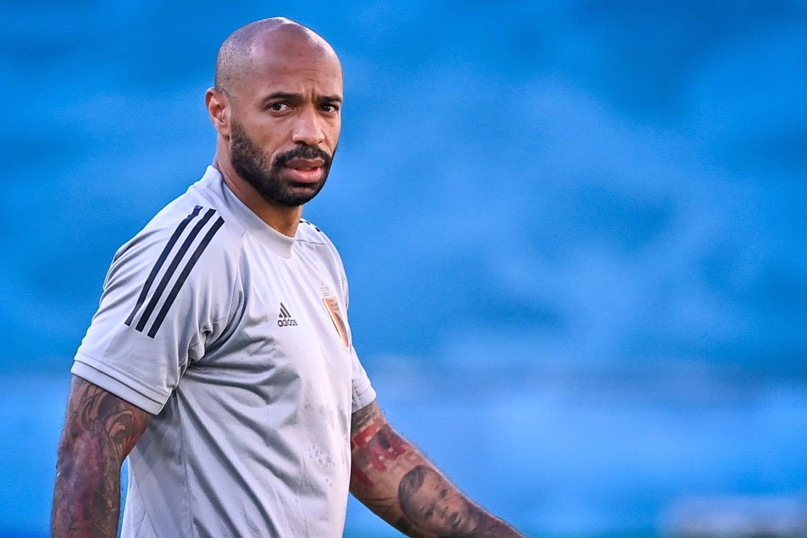 Тиери Анри за тоа кој е негов омилен клуб: Арсенал е на прво место, на ...