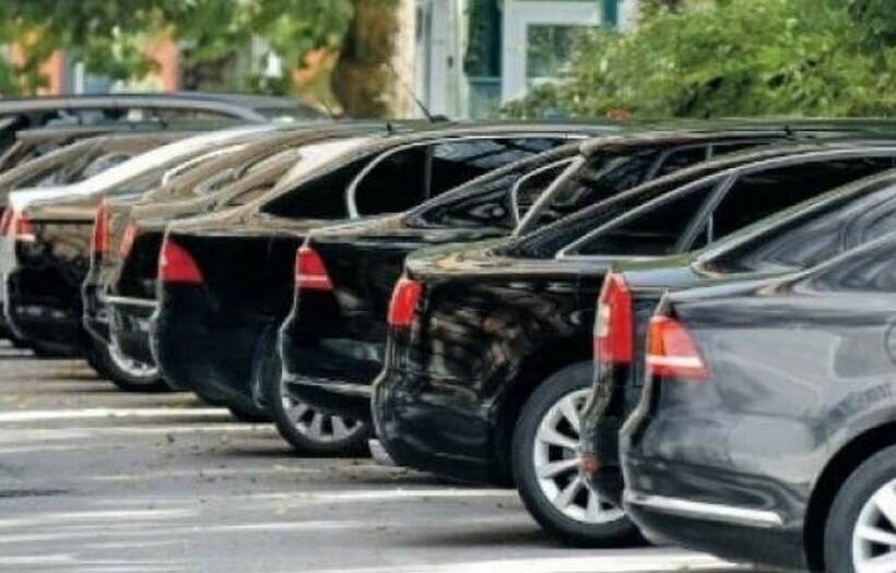 Вработени краделе гориво од службени возила ФАТЕНИ НА ДЕЛО