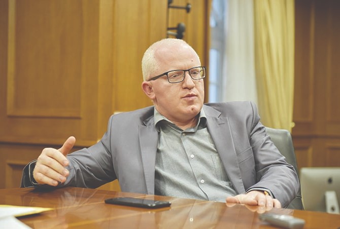 Рашковски поднесе КРИВИЧНА ПРОТИВ ЈАВЕН ОБВИНИТЕЛ „Излегол надвор од