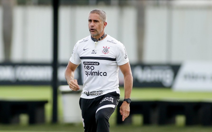 Силвињо е нов селектор на Албанија