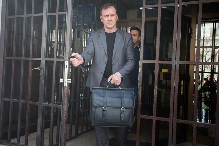 Скандал во Хрватска Краделе станови од мртви и ги продавале заработиле милилиони евра