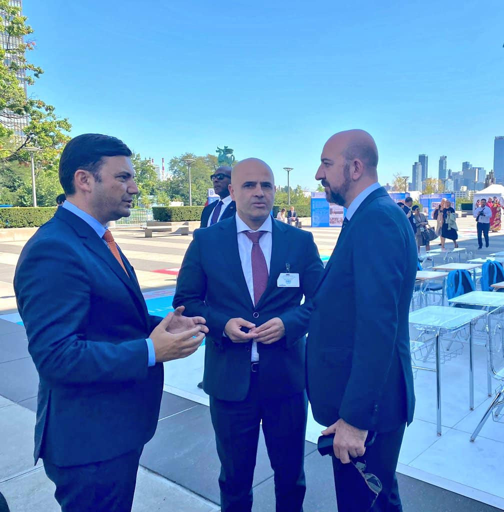 Средба на Османи и Ковачевски со Мишел Северна Македонија е во квалитативно повисока фаза во