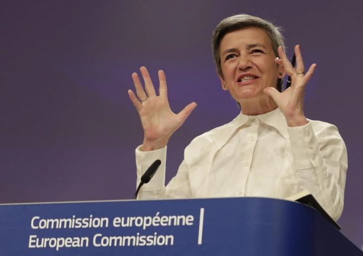 Вестагер ЕУ и САД ќе изготват кодекс на однесување со вештачка интелигенција