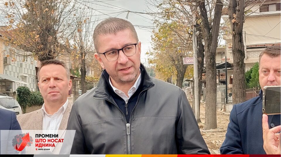 (ВО ЖИВО) „Промените на дело“ – Мицкоски во посета на општина Свети Николе